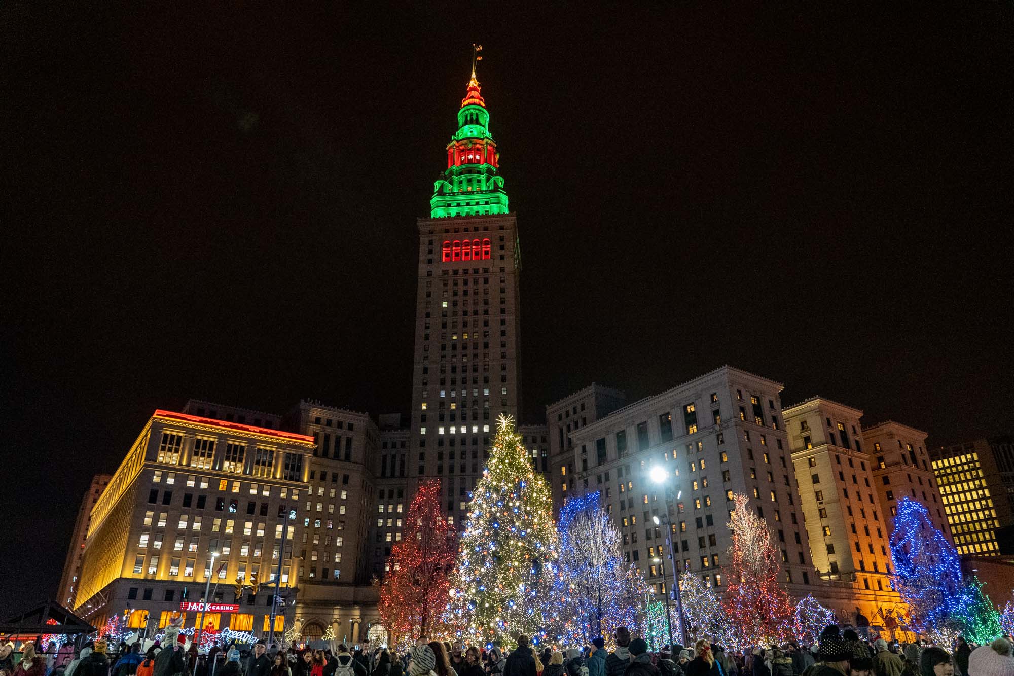 Your Guide to Cleveland WinterLand 2024 to Kick Off the Holidays