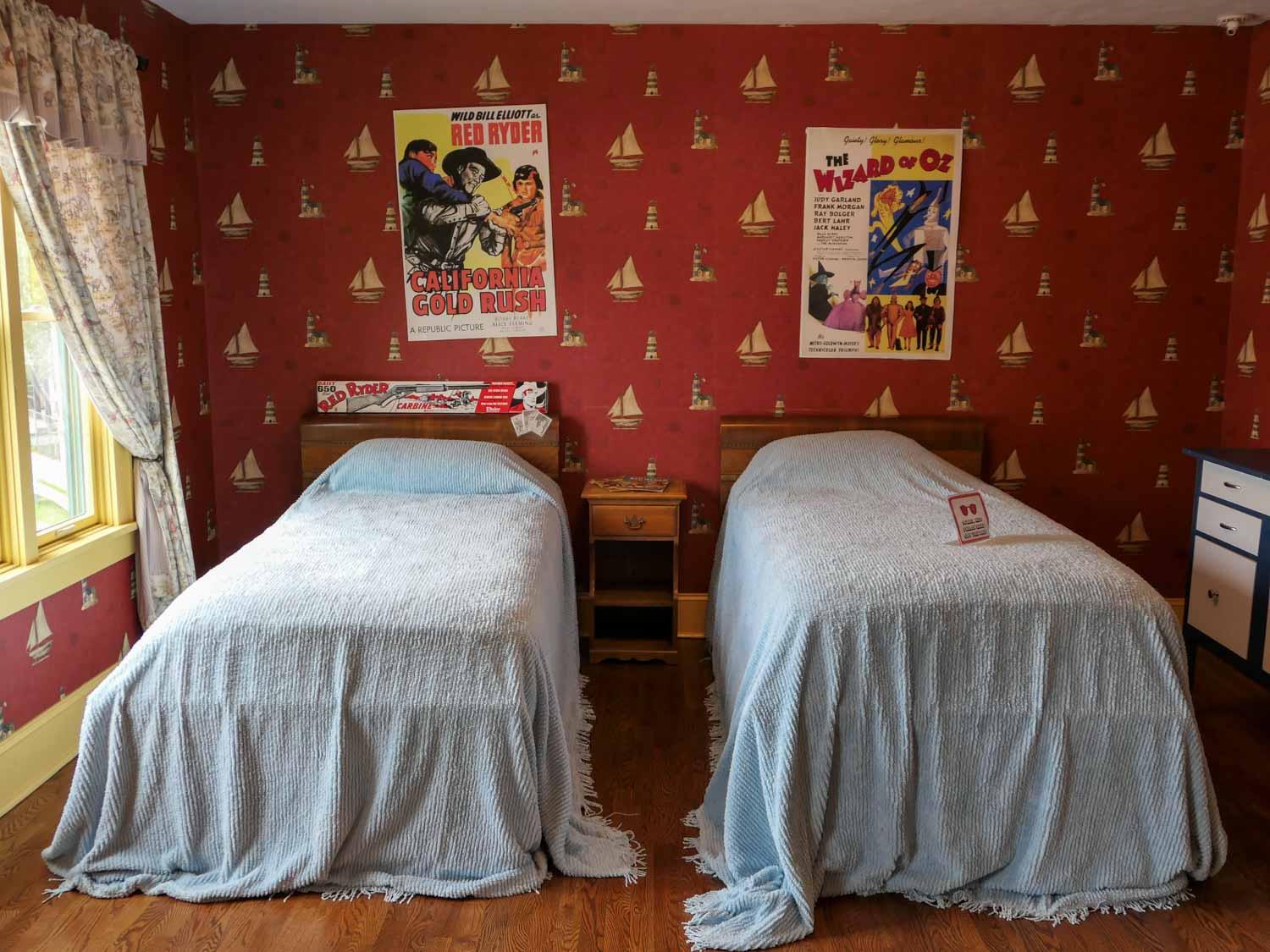 Your Guide to Visiting the House from Christmas Story in Cleveland