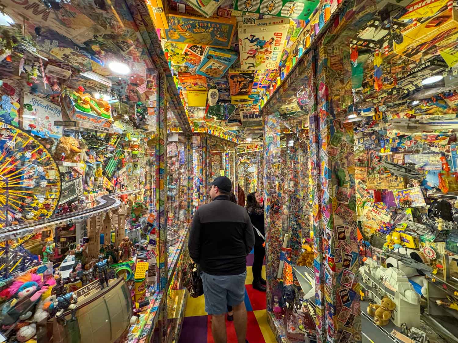 A Complete Guide to Visiting Castle Noel in Ohio